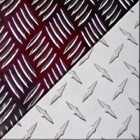 China Tread Aluminum Plate 1050 1060 3003 5052 H14 H22 Embossed Checkered Sheet for Bus/Truck for sale
