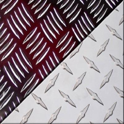 China Tread Aluminum Plate 1050 1060 3003 5052 H14 H22 Embossed Checkered Sheet for Bus/Truck for sale