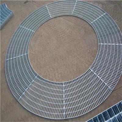 China Custom Walkway Hot Dipped Galvanized Steel Grating Bar Manufactured by Machine Welding for sale