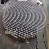 China Custom Galvanized Steel Metal Walkway Grating in 150mm*1550mm Measurements for sale