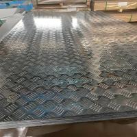 China 1000 Ton Per Day Diamond Pattern ASTM-B209 1/4 5052 3003 6061 Aluminum Tread Plate for sale