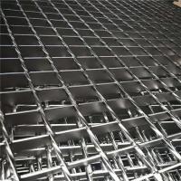 China Drainage Steel Structure Walkway 304 Stainless Steel Twisted Galvanized Metal Grating for sale