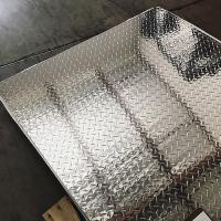 China 3000 Series Diamond Tread Plate Aluminum Checkered Sheet for Heavy-Duty Applications for sale