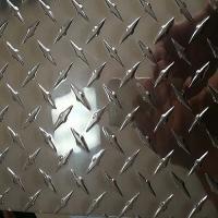 China 3000 Series Alloy Tool Box Aluminum Tread Plate 5052 Anti-Slip Diamond Embossed Sheet for sale
