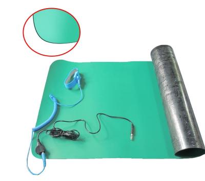 China Green 1.2mx10m 2mm ESD Antistatic Rubber Mat For Workbench Table for sale