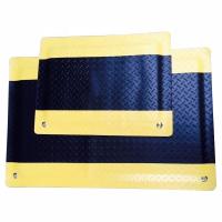 China Cleanroom 3 Layers Long Anti Fatigue Mat ESD Anti Static No Flat for sale