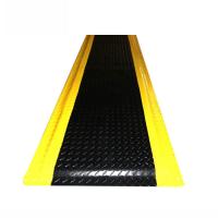 China 900X600Mm ESD Interlocking Absorbent Anti Fatigue Kitchen Mat Comfort for sale