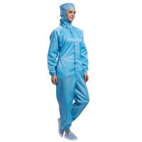 China Breathable Anti Static Cleanroom Suit ESD Garment with Carbon Filament 106-109 Ohm for sale