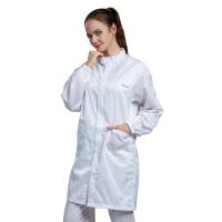 China ESD Anti Static Cleanroom Coat Turndown Collar 5mm Grid Polyester for sale