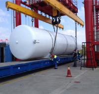 China Stainless steel liquid oxygen transport truck air compressor storage tank liquid nitrogen filling vacuum tank for sale for sale