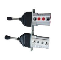 China 4 Spool Hydraulic Remote Control Valve Walvoil SVM100 1/4 Port 60bar for sale