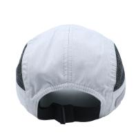 China Lightweight Sun Protection Baseball Cap With Customized Logo And Reflective Details for sale