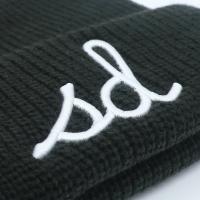 China Custom 3D Embroidery Logo Knit Beanie Hat 100% Acrylic Unisex Winter Cap 58cm for sale