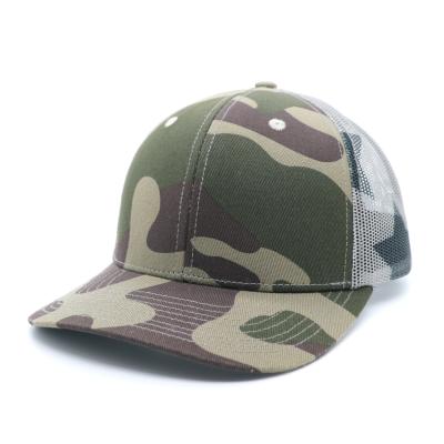 China Custom 6 Panel Camo Trucker Hat with Pre Curved Brim and Mesh Snapback 56-60cm for sale