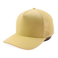 China Custom 5 Panel Snapback Hat Polyester Perforated Baseball Cap with Rubber Patch 52cm for sale