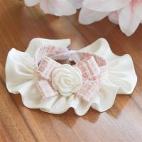China Mint Fresh Lace Bib Collar for Cats with Adjustable Tie for sale