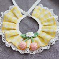 China Knitted Pet Bandana Collar for Cats and Dogs in Multiple Colors for sale
