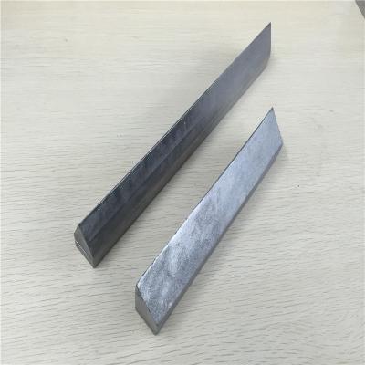 China Peaked Profile Long 305mm Bimetallic 63HRC Wear Bars for Mining for sale