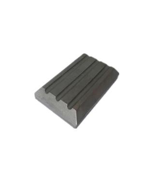 China 154x101x34mm Anti Impact Beveled Edges Skid Bars 3.7kgs for Heavy Duty Protection for sale