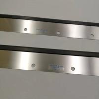 China Silver Color Wash Up Blade for Roland Printing Machine with 11 Holes and 1100x65x0.5mm Dimensions for sale