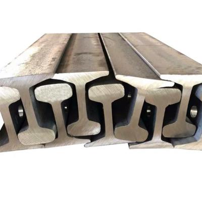 China Galvanized Hot Rolled Heavy Rail Track 38kg-60kg with 12.5m Length for Railway Systems for sale