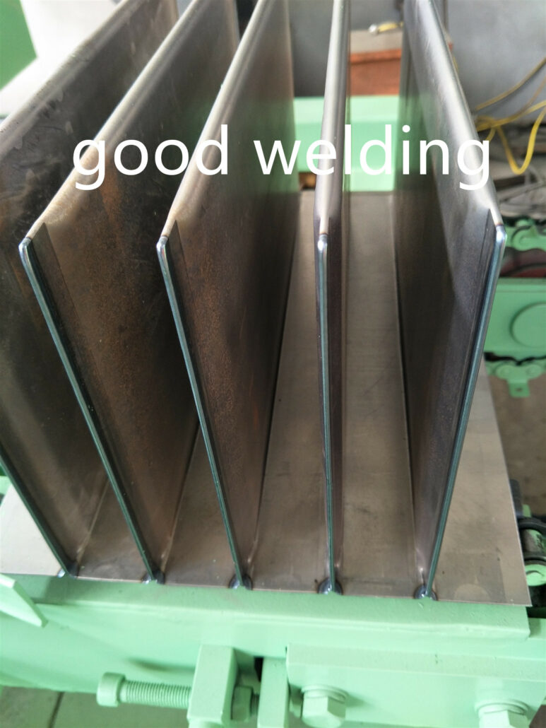 good welded Corrugated fins wall