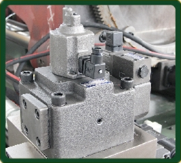 Pressure control system of casting machine Pressure control system