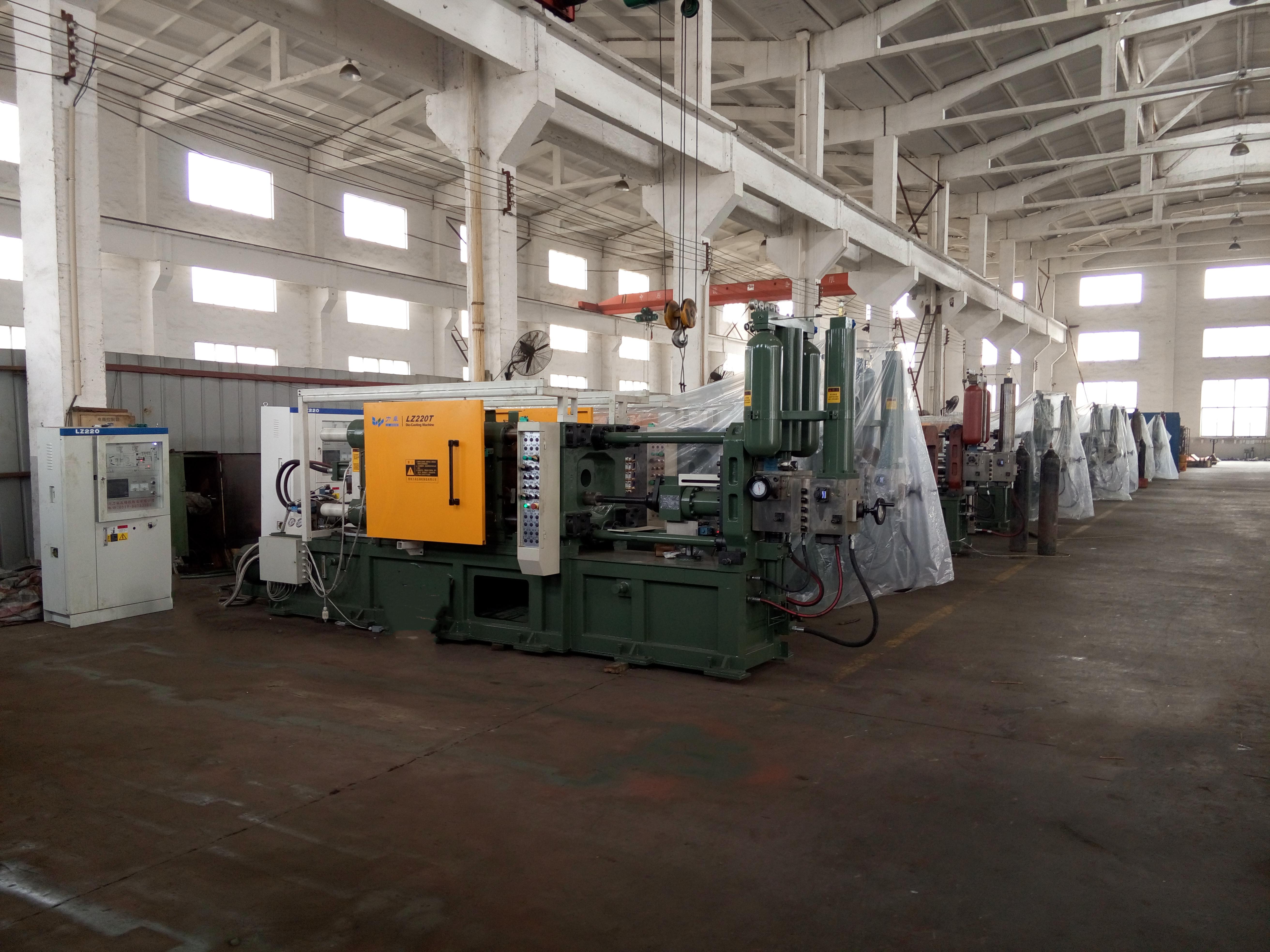 220T PLC Cold Chamber Die Casting Machine 220T PLC Cold Chamber Die Casting Machine