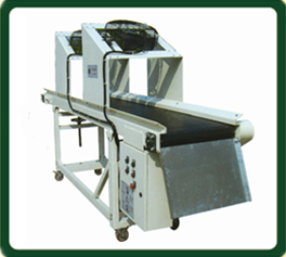 Conveyor belt for die casting machine Conveyor belt for die casting machine