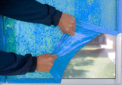 China LLDPE UV Window Protection Film 0.02-0.15mm Thickness 70-4000m Length Transparent Blue for sale