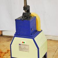China Automatic Iron Wire Mesh Trimming Machine with Trimming Cut and 380V Voltage for sale
