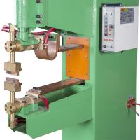 China YXG-60 Pneumatic Platoon Welding Machine for Machinery Repair Shops and Easy Operation for sale