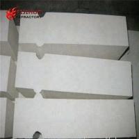China Refractory Corundum Brick for Industrial Furnaces 1800C Service Temperature 340MPa Compressive Strength for sale