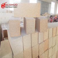 China High Alumina Lightweight Insulation Brick 0.6-1.0 g/cm3 Density 1300-1380C Working Temp for sale