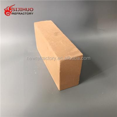 China Refractory Clay Insulation Brick for Industrial Furnaces Red Alumina Block 25% ISO9001 for sale