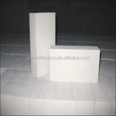 China Light Weight Mullite Brick 1.2-1.4% SiC Content 0.8-1.2 g/cm3 for Resistance Furnace for sale