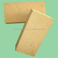 China 35-52% Al2O3 Content High Aluminum Poly Light Insulation Brick for Optimum Insulation for sale