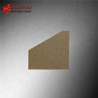 China 38-42% Al2O3 Content Skew Fire Brick Bulk Density 2.0-2.5 g/cm3 for Industrial Kilns for sale