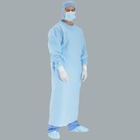 China SMMMS / SMMS Disposable Surgical Gowns Medical Scrubs Acid Proof Free Samples for sale