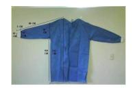 China Non - Irritating Disposable Isolation Gowns Non-woven 16-70G Patient Exam Gowns  for sale