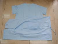 China Eco Friendly Disposable Scrub Suits Surgical Hospital Gowns With CE Certificate for sale