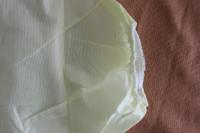 China Colorful Disposable Isolation Gowns PP Surgical Wear 110x137CM With Elastic Cuff for sale