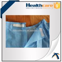 China Non - Irritating Disposable Isolation Gowns Non-woven 16-70G Patient Exam Gowns  for sale