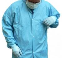 China SPP Disposable Protective Gowns , Disposable Laboratory Coats With Knit Cuff for sale