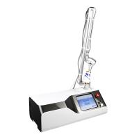 China Co2 Fractional Laser Machine For Skin Rejuvenation Wrinkle Removal for sale