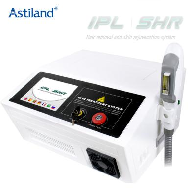 China Versatile IPL SHR Laser Machine with 200000 Shots and Triple Cooling Systems for sale