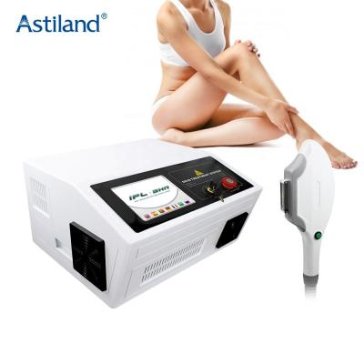 China CE Certified 2500W IPLSHR Elight Machine with 808nm Diode Laser and Adjustable Pulse Width for sale