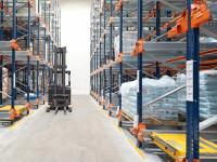 China Powder Coated Remote Control Radio Shuttle Racking System For Pallet Storage for sale