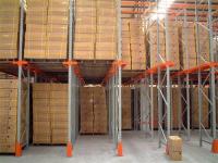 China Heavy Duty Shelf Rack Drive In Pallet Racking System For Certificated Hanger Storage for sale
