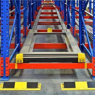 China Galvanized / Powder Coating Gravity Pallet Rack Boltless For Warehouse Fifo Storage for sale